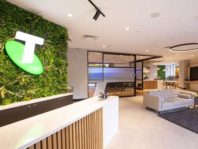 Why choose Telstra for your business