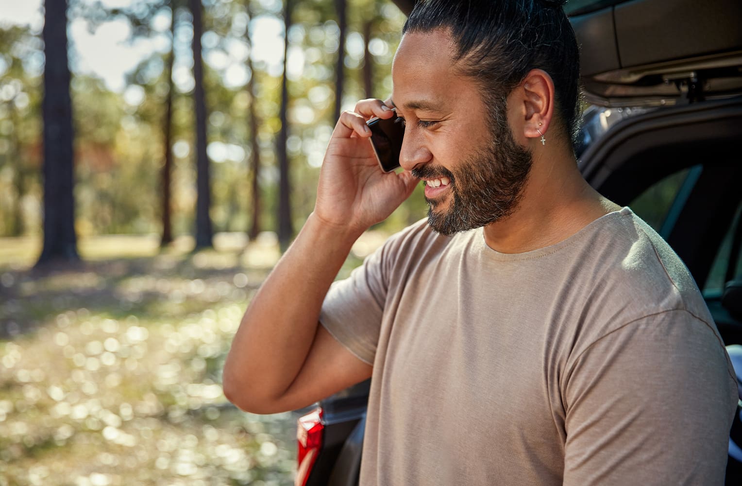 Mobile Phone Plans & Customisable Data from Telstra